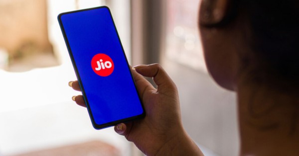 Reliance Jio Collaborates With Nokia and Ericsson to Build 5G RAN ...